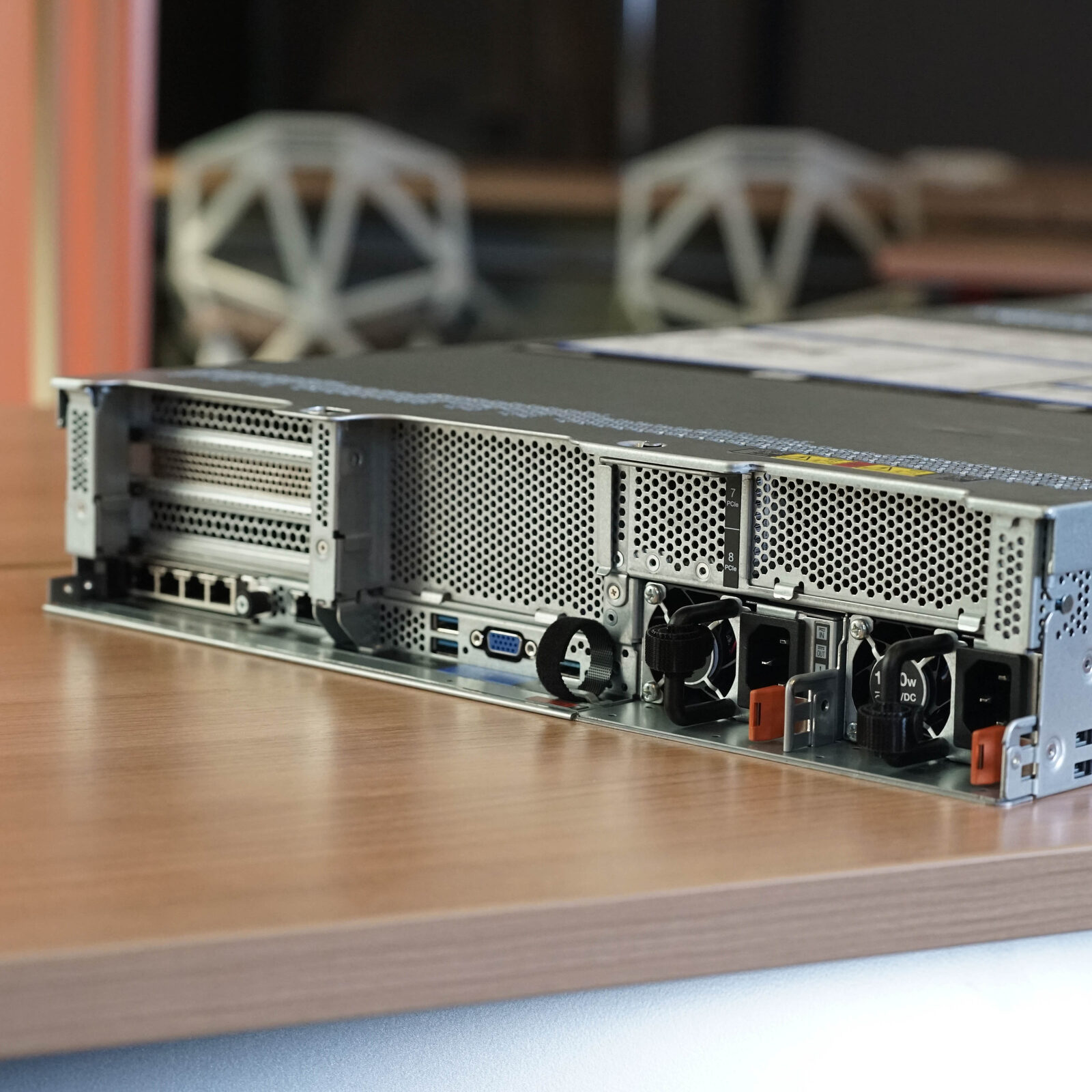 ช้อป [7Z73SS8100] Lenovo ThinkSystem SR650 ราคาถูก ซื้อออนไลน์ที่นี่ ส่งฟรี